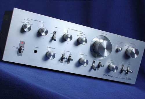 Усилитель Pioneer SA-8800II