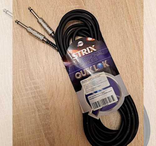 Готовый микрофонный кабель quik LOK MX775-5