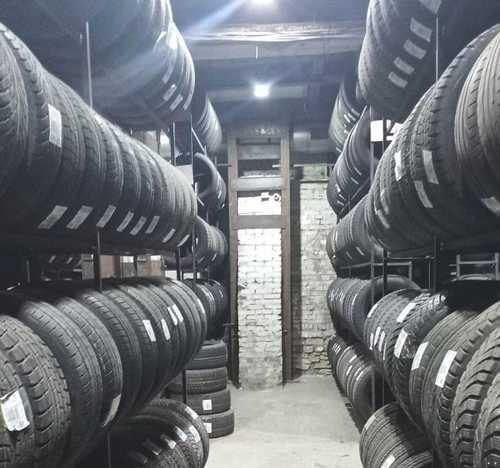 Pirelli Ice Asimmetrico 225/65 R17 104H