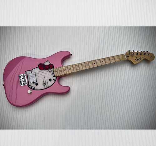 Электрогитара Fender squier Hello kitty -copy