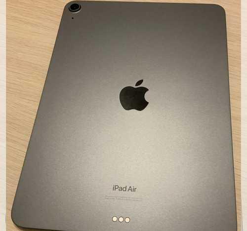 iPad air 5 64 M1