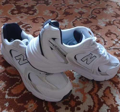 Кроссовки мужские new balance 530