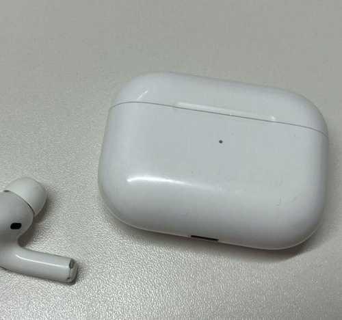 Airpods pro 1 левый наушник