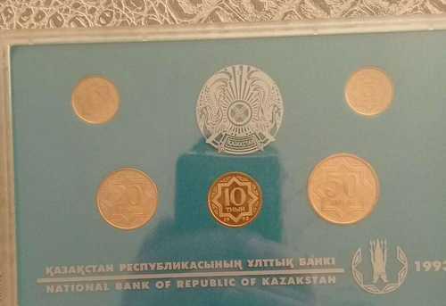 Казахстан. 100 тенге 2002.2005.2006