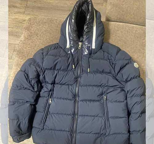 Пуховик зимний мужской moncler