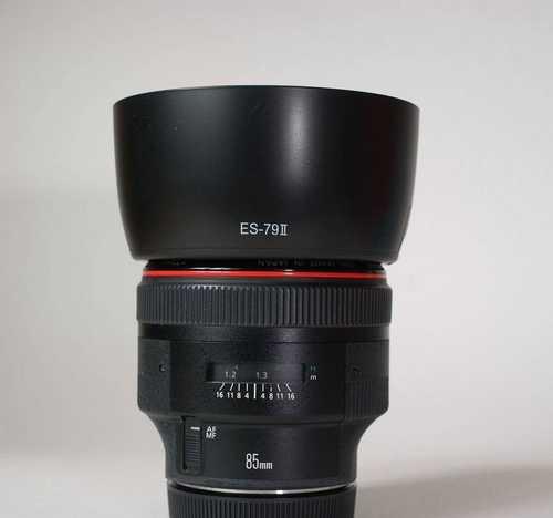 Canon EF 85mm f/1.2 L II USM