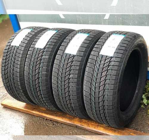 Triangle PL01 245/45 R18