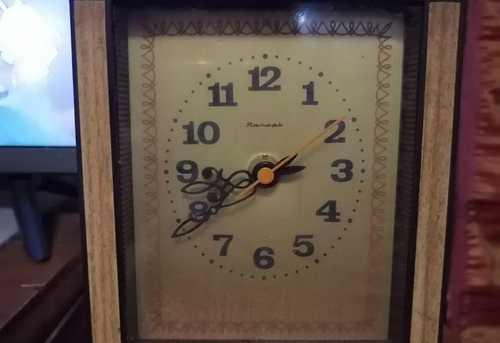 Часы и короб от часов Янтарь под реставрацию