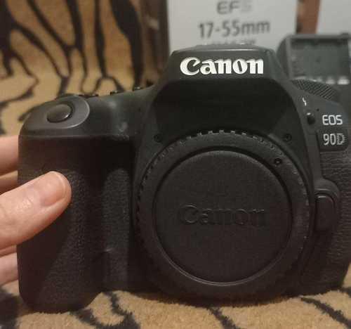 Canon EOS 90d body