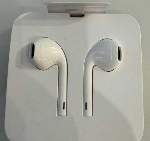 Наушники earpods