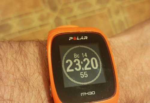 Смарт часы Polar m430