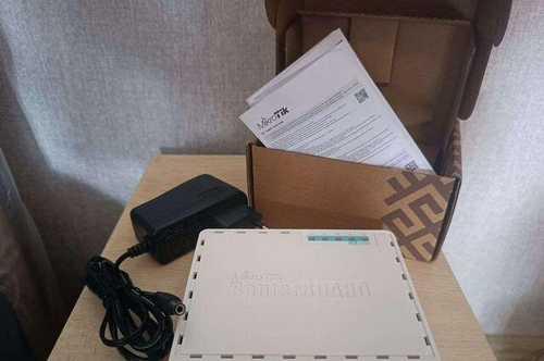 Маршрутизатор Mikrotik RB750Gr3