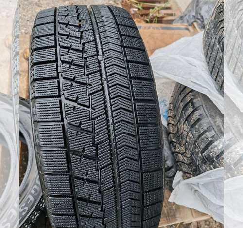 Bridgestone Blizzak VRX 205/55 R16 91S