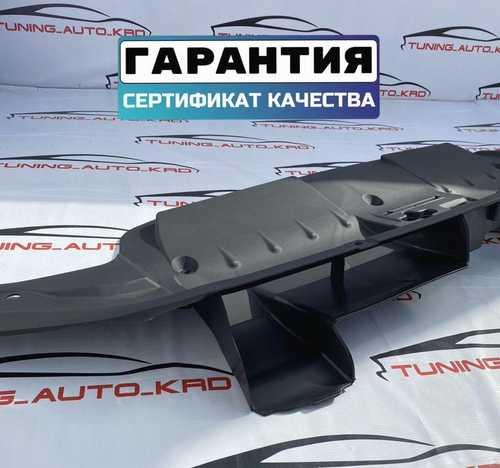Накладка под капот для Тойота ленд круизер)