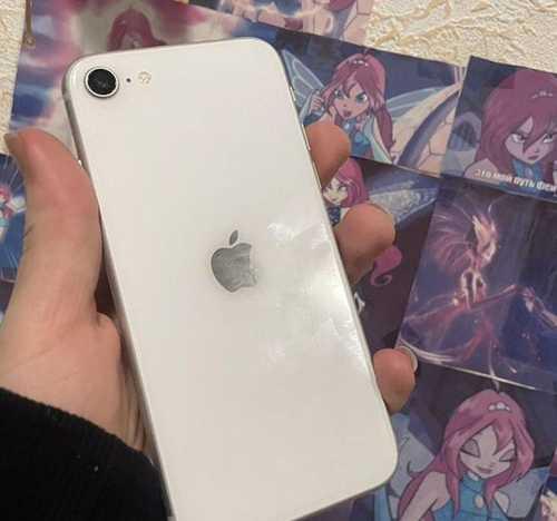 iPhone SE, 128 ГБ