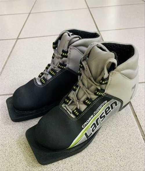 Лыжные ботинки 32р(ст)