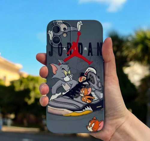 Чехол на iPhone 11 Nike Air Jordan Том и Джерри