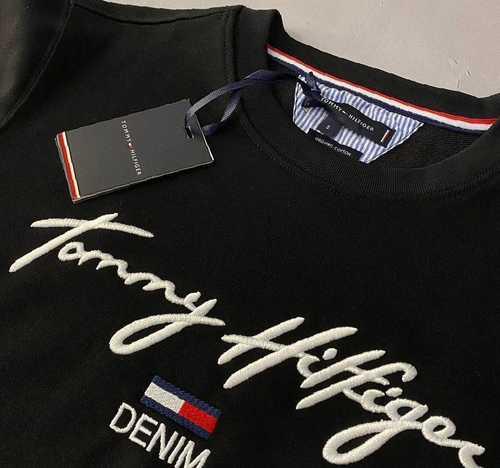 Свитшот Tommy Hilfiger трехнитка люкс