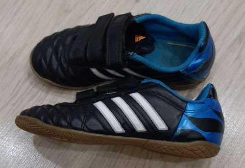 Бутсы футзалки adidas 32