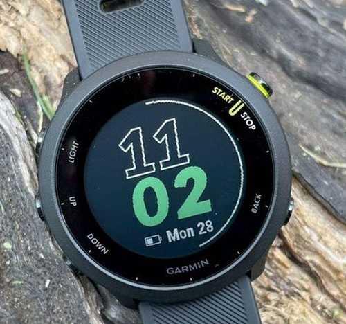 Часы Garmin forerunner 55