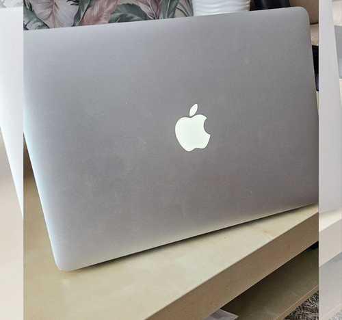 Apple macbook air 13 2015 8gb