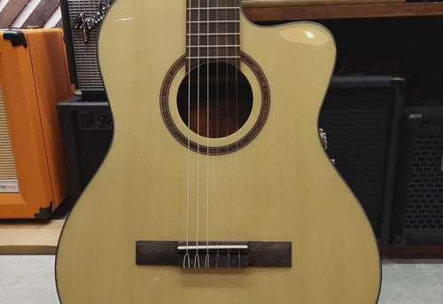 Классическая гитара с подключением Cort AC160CF
