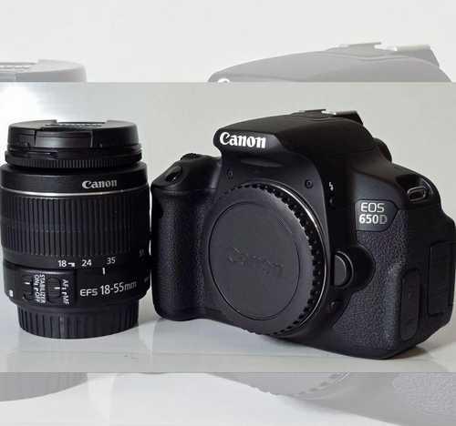 Canon EOS 650D EF-S 18-55mm IS II Kit