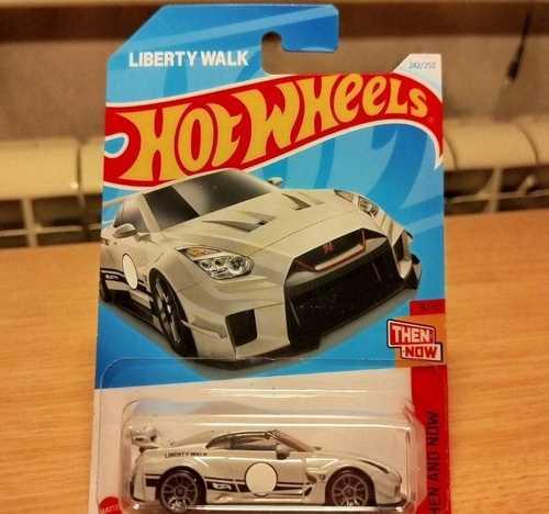 Hot Wheels Nissan GTR35 Liberty Walk