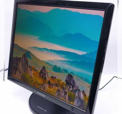 Монитор 19" Samsung SyncMaster 960BF