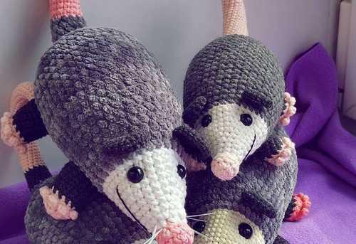 Опоссум вязанный (игрушка крючком)