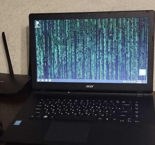 Ноутбук acer 4 ядра/ SSD 512/ 8gb