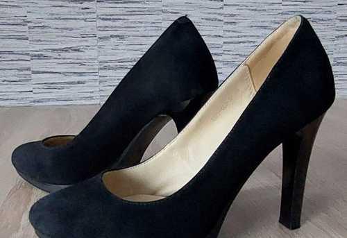 Туфли женские, чёрные