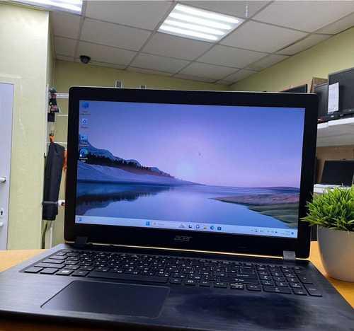 15.6" Ноутбук Acer Aspire 3 / AMD A4 / RAM 8 GB/SS