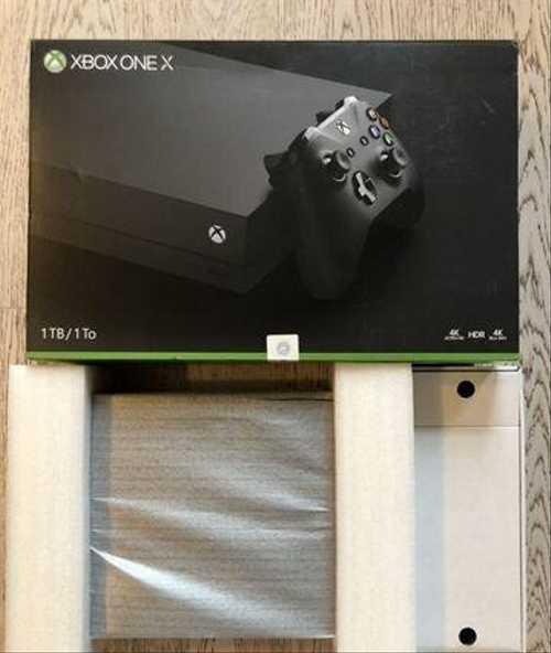 Xbox One x как новый + 250 игр