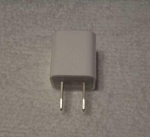 Адаптер питания Apple USB 5V, 1A (новый, оригинал)