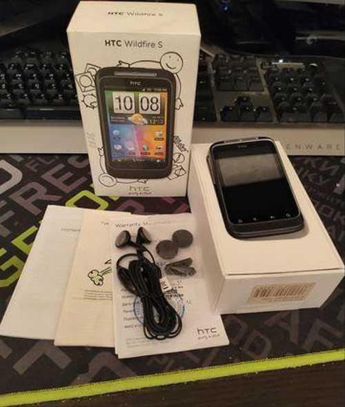 Телефон HTC Wildfire S