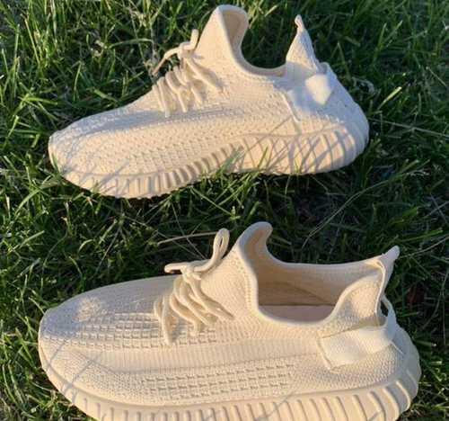 Adidas yeezy boots 350 женские изи изики