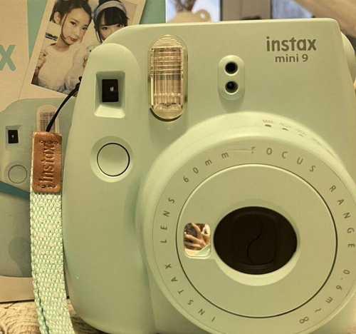 Фотоаппарат instax mini 9 (коробочный комплект)