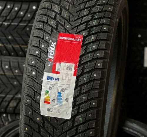 iLink Wintervorhut Stud II 235/50 R19 120T