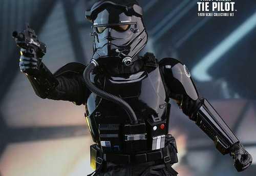 Hot Toys Star Wars First Order Tie Pilot