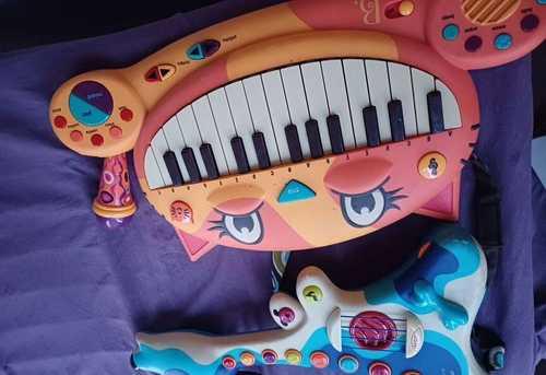 Пианино гитара.Цена за обе игрушки
