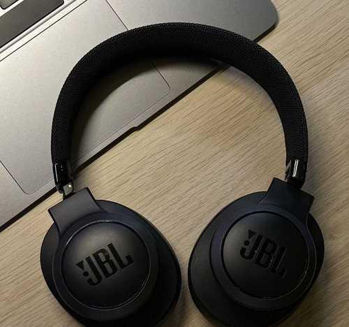 Беспроводные наушники JBL live 500 BT