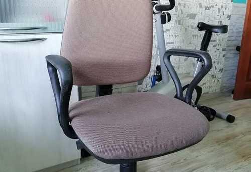 Компьютерный стул кресло бу(цвет коричневый)