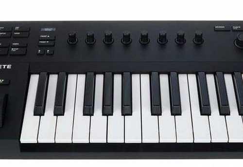 Native Instruments Komplete Kontrol A25 Mk2