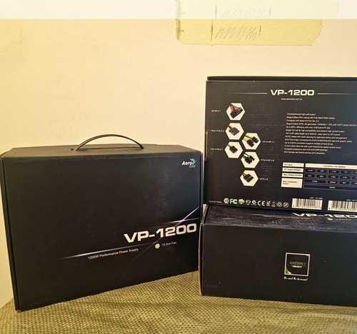 Блок питания Aerocool VP1200