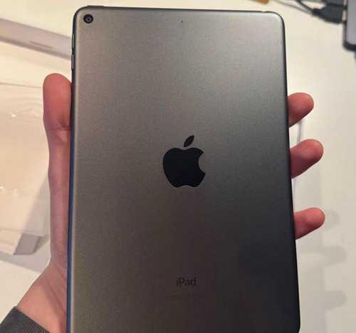 iPad mini 5 (2019) 64гб