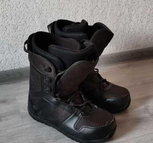 Сноубордические ботинки