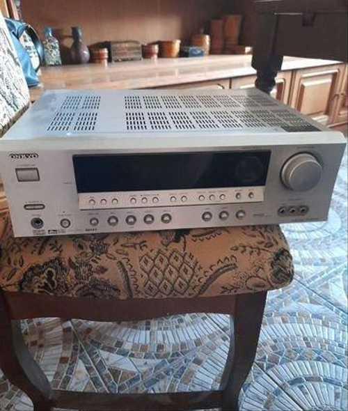 AV Ресивер onkyo