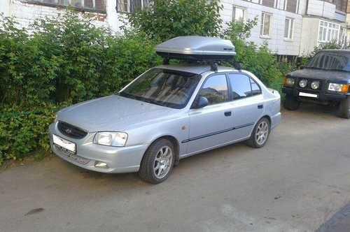 Автобокс (багажник) на Hyundai Accent