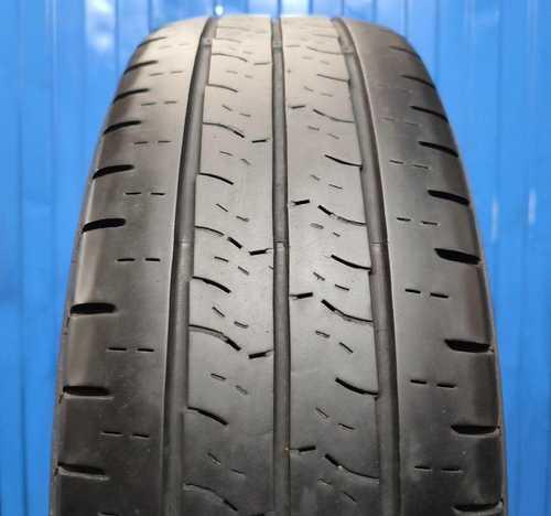 Kumho PorTran KC53 215/65 R17C